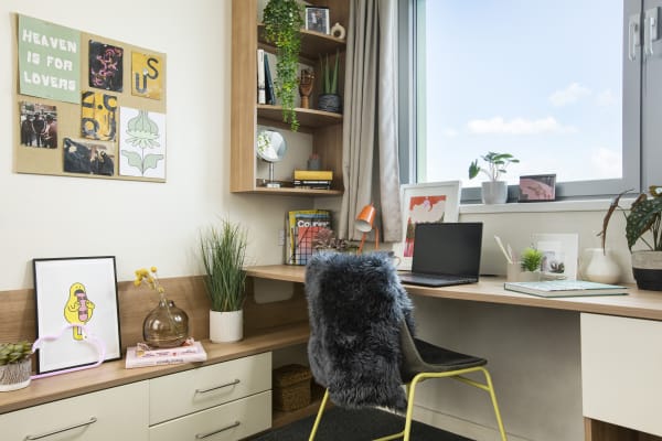 Emily Bowes Court | UAL