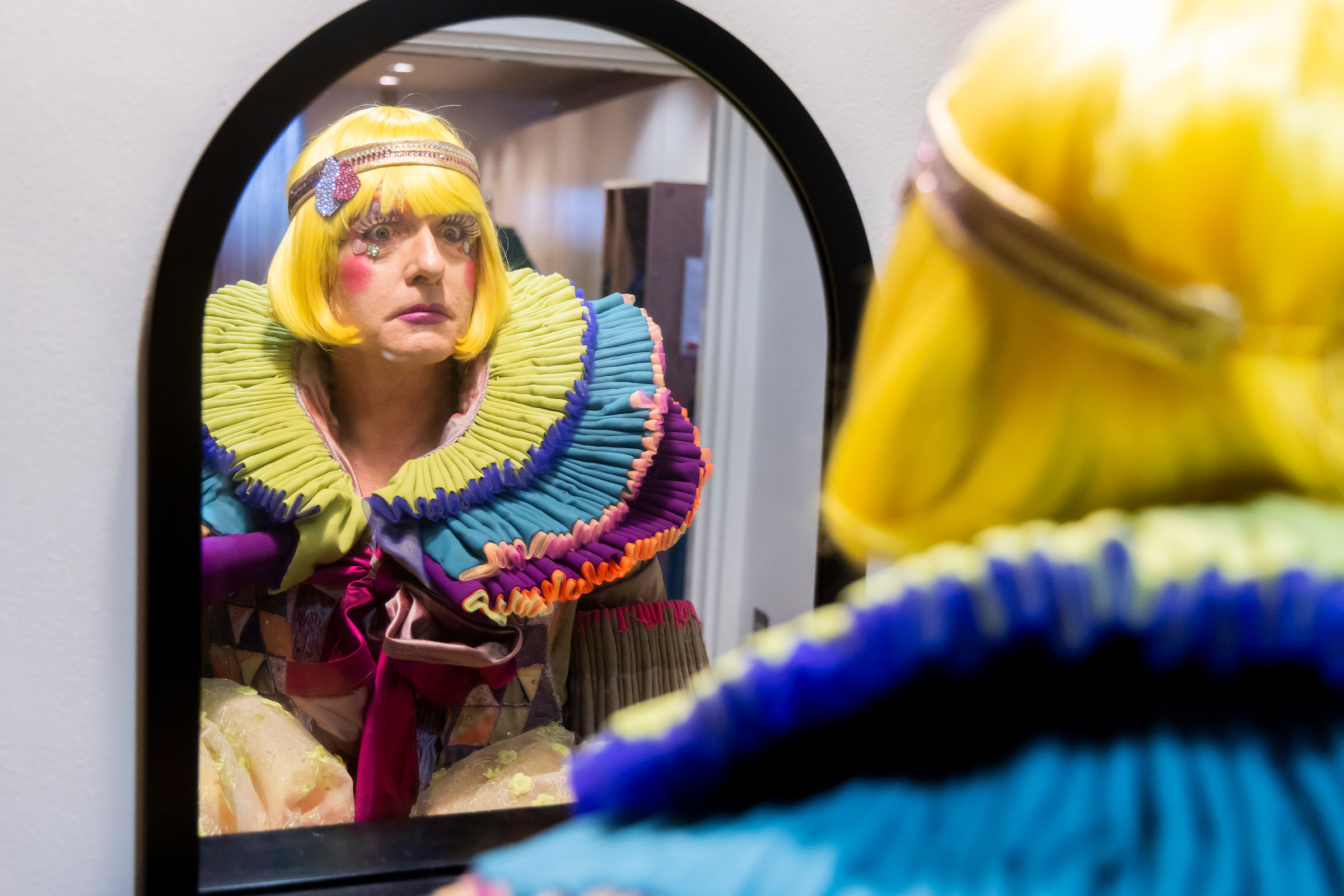 Design Grayson's 2020 graduation robes | UAL